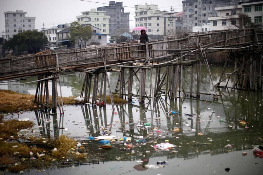 These 14 Photos Capture How Polluted China Has Become, And It's ...