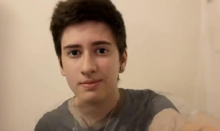 A Transgender Man's Stunning Photos Of His Transformation To Show What ...