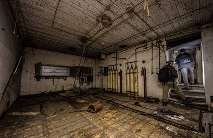 Exposed Photographs Of A Secret Bunker Adolf Hitler Used During WWII ...