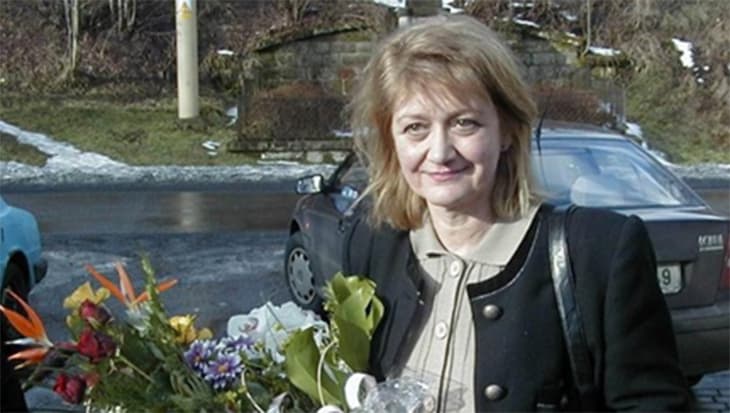 Flight Attendant Lucky to Be Alive After Surviving Highest Free Fall ...