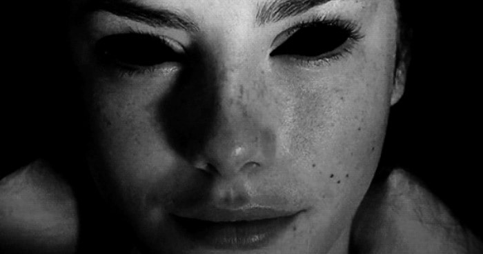 30 Warning Signs That Someone You Know Is Actually Evil - Page 23 of 31 ...