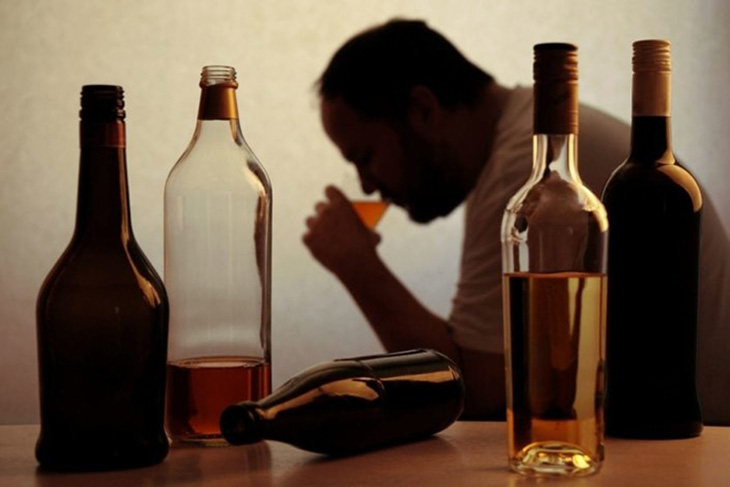 Alcohol Abuse And Addiction: 10 Major Ways It Affects Your Personal ...